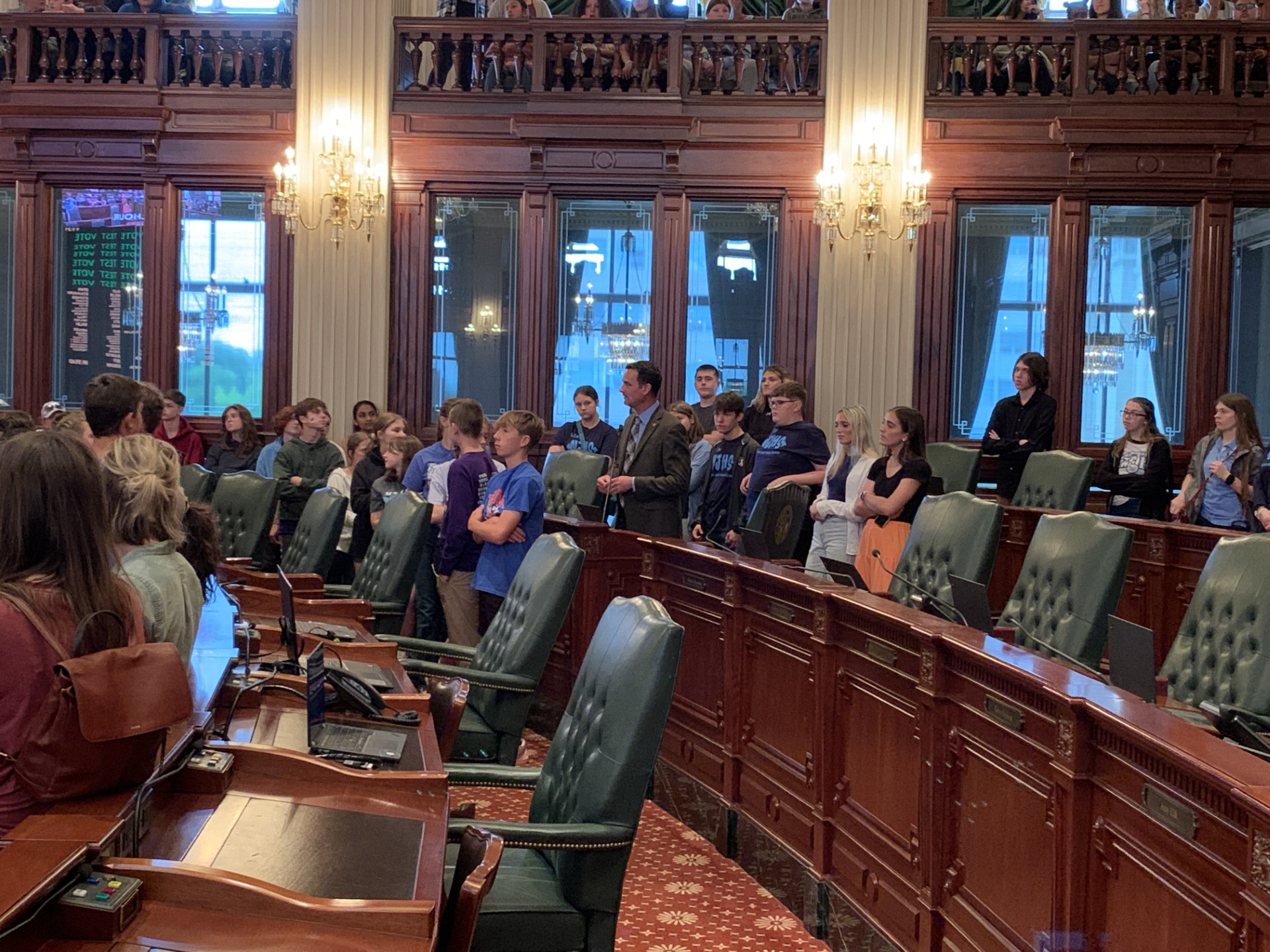 St. Elmo Honors Students Visit Rep. Wilhour at State Capitol - Blaine ...